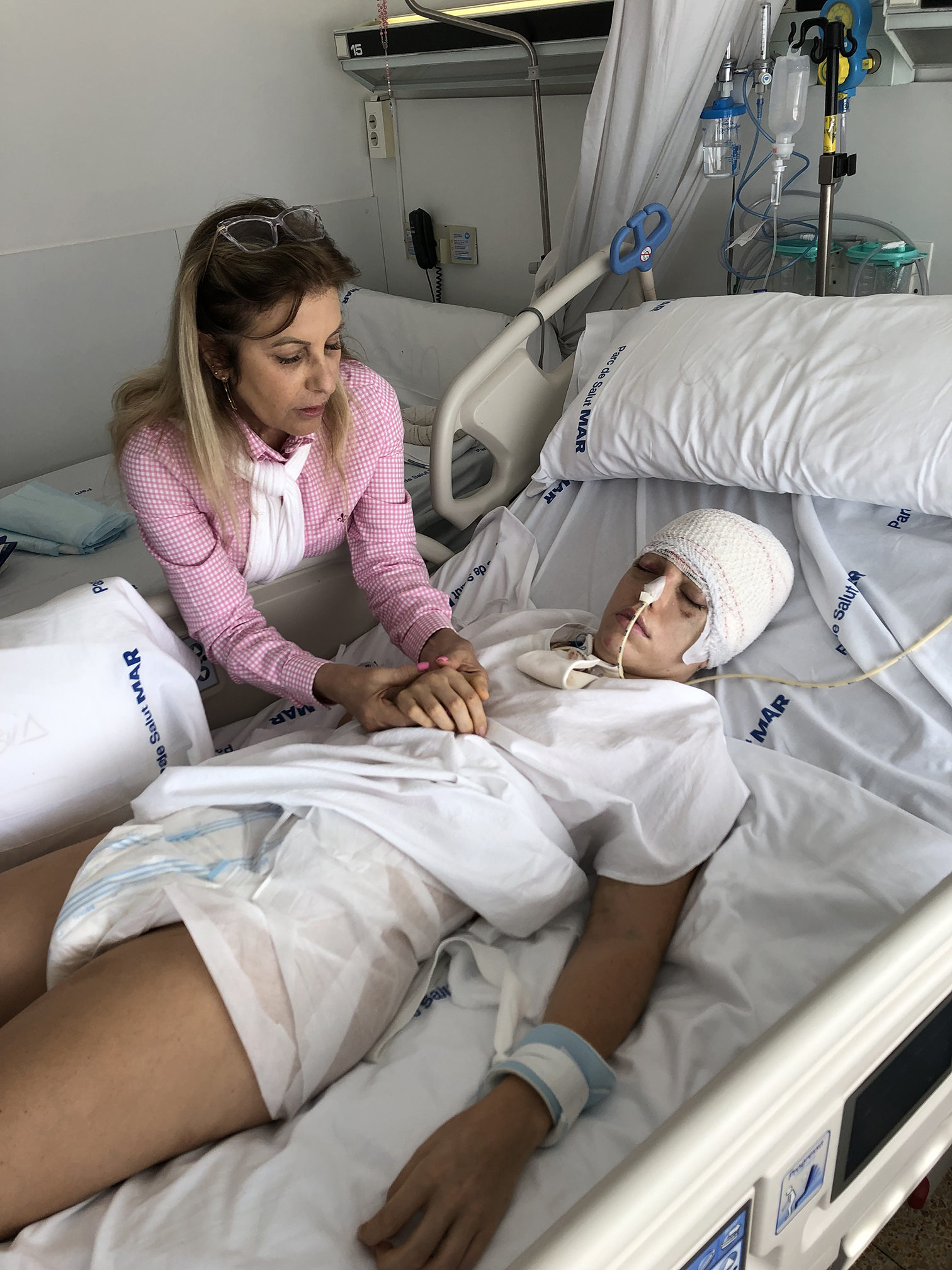 Caroline Breure was given a 5% chance of survival | AWW